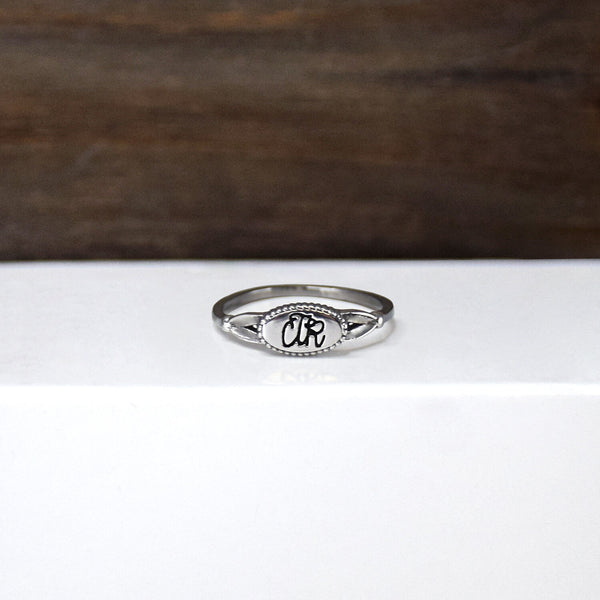 Vintage Oval CTR Ring - Shop Ringmasters